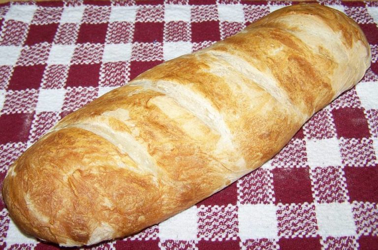 10 Latin-Inspired Homemade Bread Recipes You Knead in Your Life | BELatina