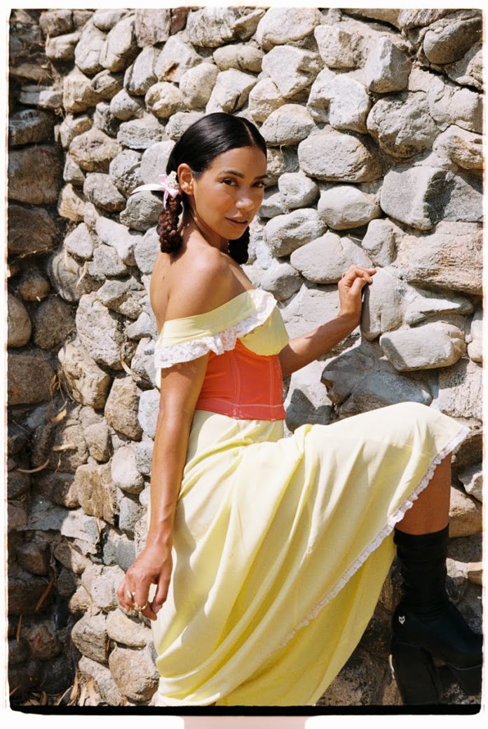 PREMIERE: Latina Singer-Songwriter Amy Correa Bell Honors Her Family ...